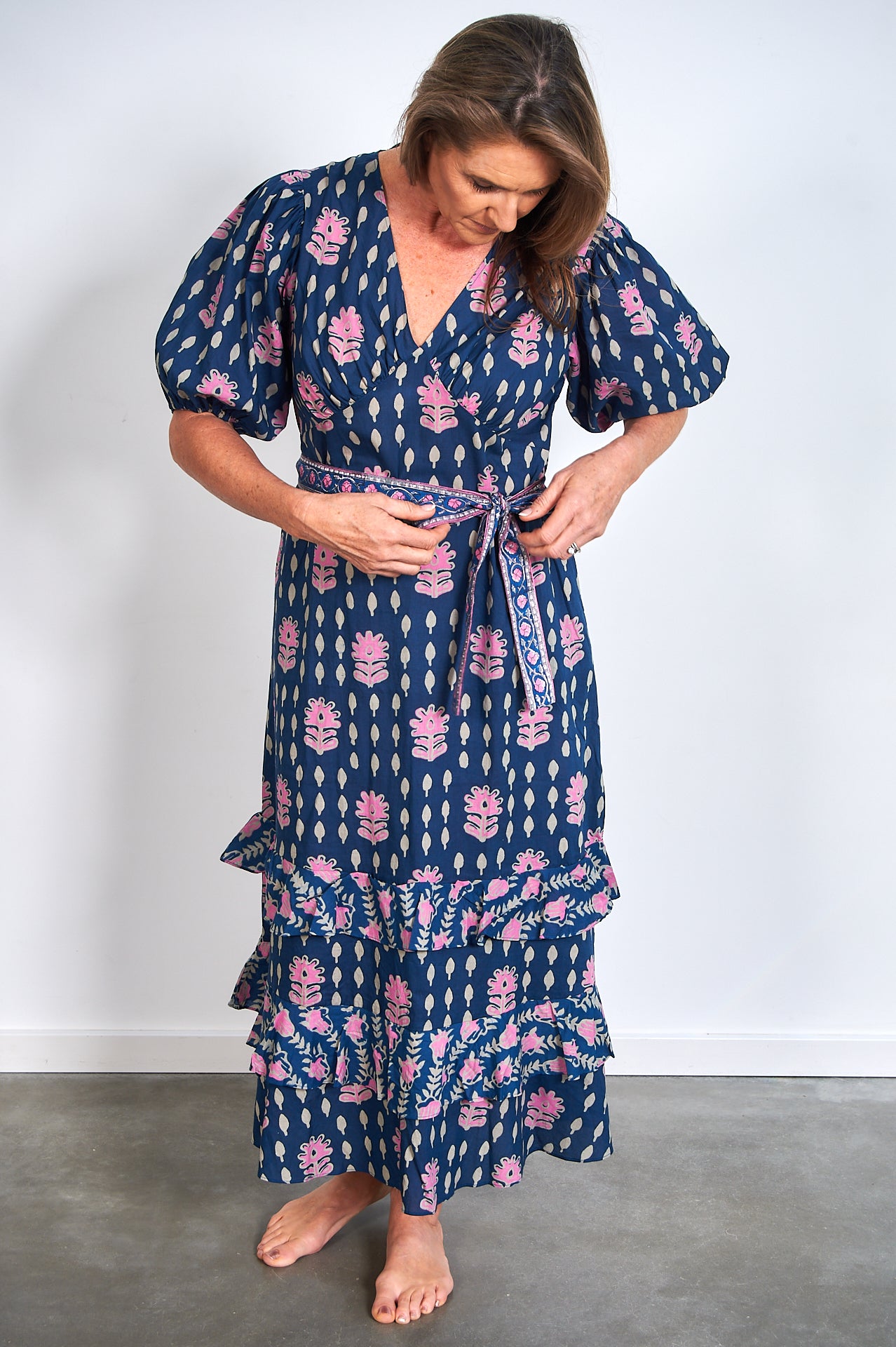 Divya Dress Navy – Suswar